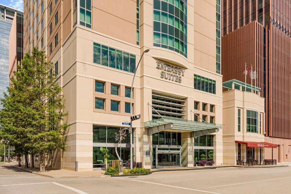 Embassy Suites Houston Downtown | Traviguide